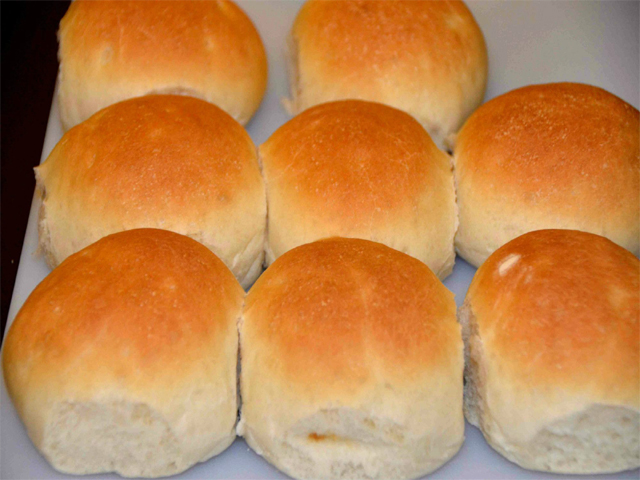 Pav Bread (6 pis) | Available Free Home Delivery, all at your doorstep ...