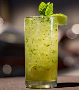 Green Apple Mojito | It's so Favorite Regular Apple Made with Free Home ...